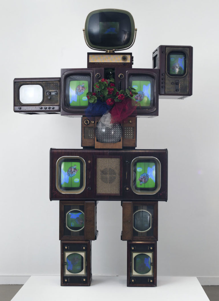 Artists & Robots: A Review – by Susan Taylor Leduc – Journal18: a ...